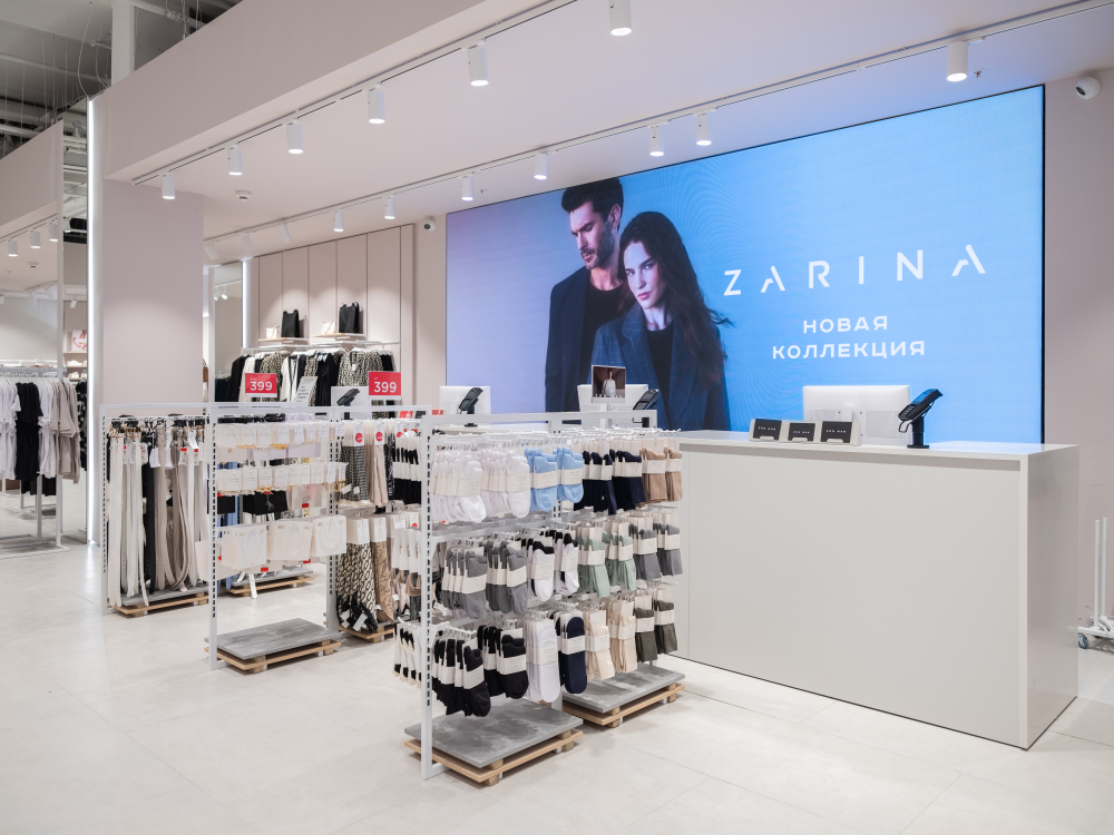 В Санкт-Петербурге открылся флагманский магазин Zarina | BURO.