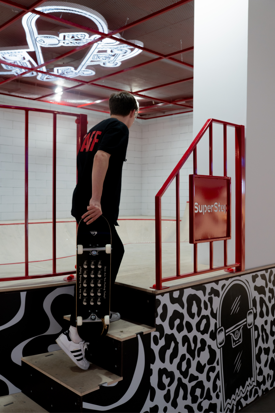 В Петербурге состоится официальное открытие флагманского магазина SuperStep | BURO.