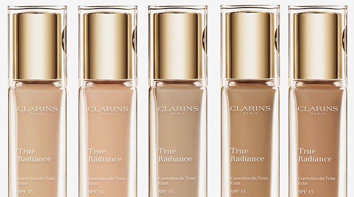 В ореоле света: новое тональное средство Clarins | BURO.