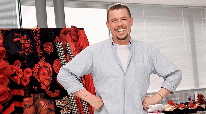 Как работал Александр Маккуин | BURO.