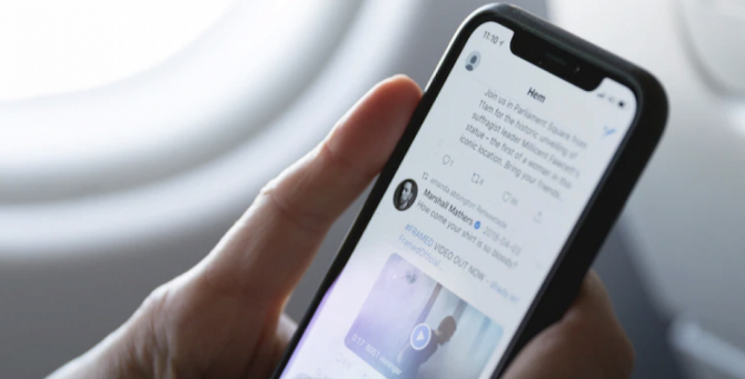 Илон Маск распорядился удалить функцию предотвращения самоубийств в Twitter | BURO.