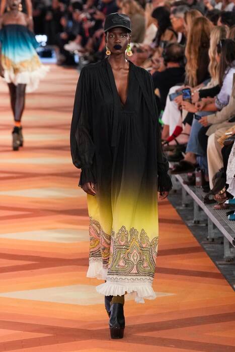 Etro, коллекция весна-лето 2023 | BURO.